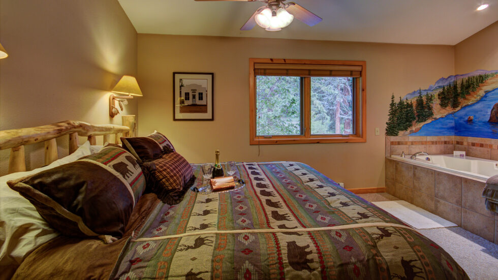 Bear Paw - River Stone Resorts and Bear Paw Suites